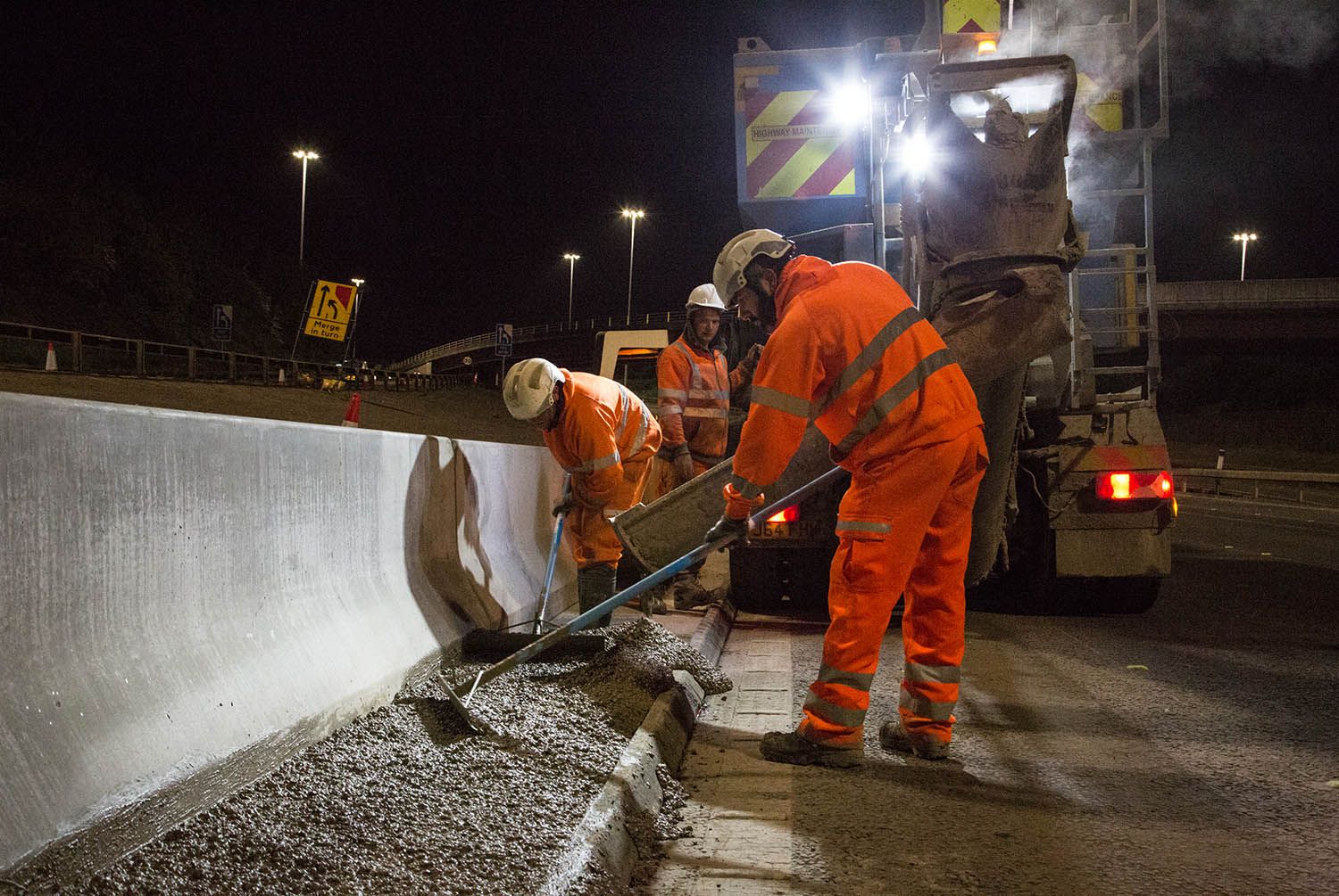 M621 speed reductions lifted for daytime drivers | News - undefined